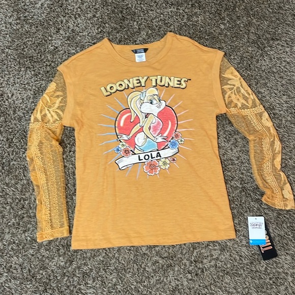 TRUCE | Shirts & Tops | 6 Truce Lola Looney Tunes Long Sleeve Shirt ...